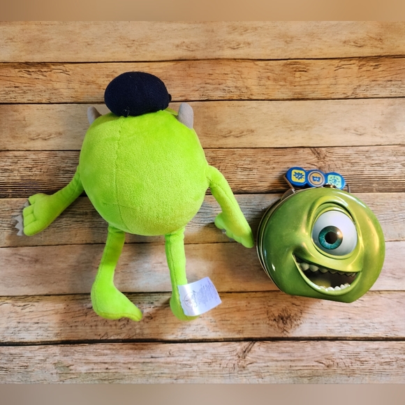 Disney | Toys | Disney Pixar Monsters University Mike Wazowski Plush ...